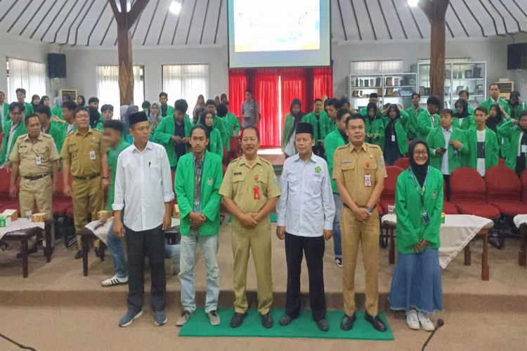 268-mahasiswa-kkn-57-uin-saizu-resmi-diserahkan-ke-pemkab-purbalingga